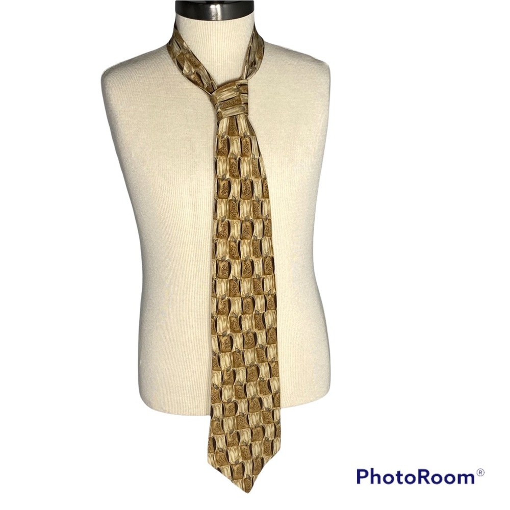 Silk Tie Champagne Cocktail Collection By Stonehenge - Gem